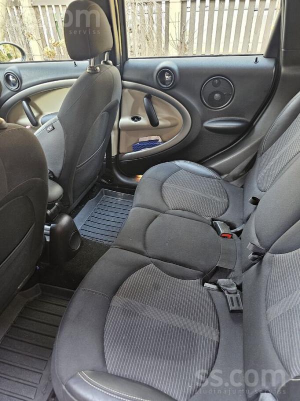 Brūns MINI Countryman 2012 Jūrmala, ar dzinēja tilpumu 1.60 L un nobraukumu 115 tūkst. km par 6800 €, foto 4 vietnē AUTOMOTO.COM.LV
