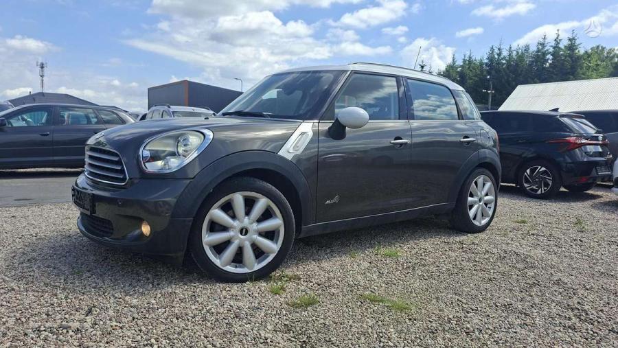 Brūns MINI Countryman 2012 Kauņa, ar dzinēja tilpumu 2.00 L un nobraukumu 183 tūkst. km par 5700 €, foto 4 vietnē AUTOMOTO.COM.LV
