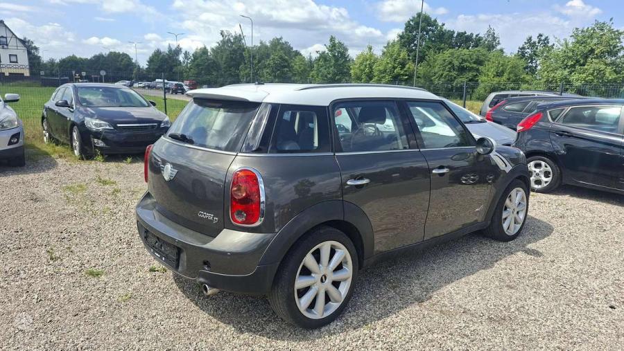 Brūns MINI Countryman 2012 Kauņa, ar dzinēja tilpumu 2.00 L un nobraukumu 183 tūkst. km par 5700 €, foto 10 vietnē AUTOMOTO.COM.LV