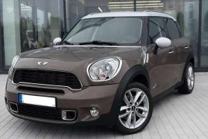 Brown MINI Countryman 2012 in Klaipeda, with an engine capacity of 1.60 L and mileage of 139 thousand km for 6550 €, photo 4 on AUTOMOTO.COM.LV