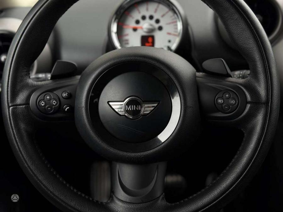 Brown MINI Countryman 2012 in Klaipeda, with an engine capacity of 1.60 L and mileage of 139 thousand km for 6550 €, photo 10 on AUTOMOTO.COM.LV