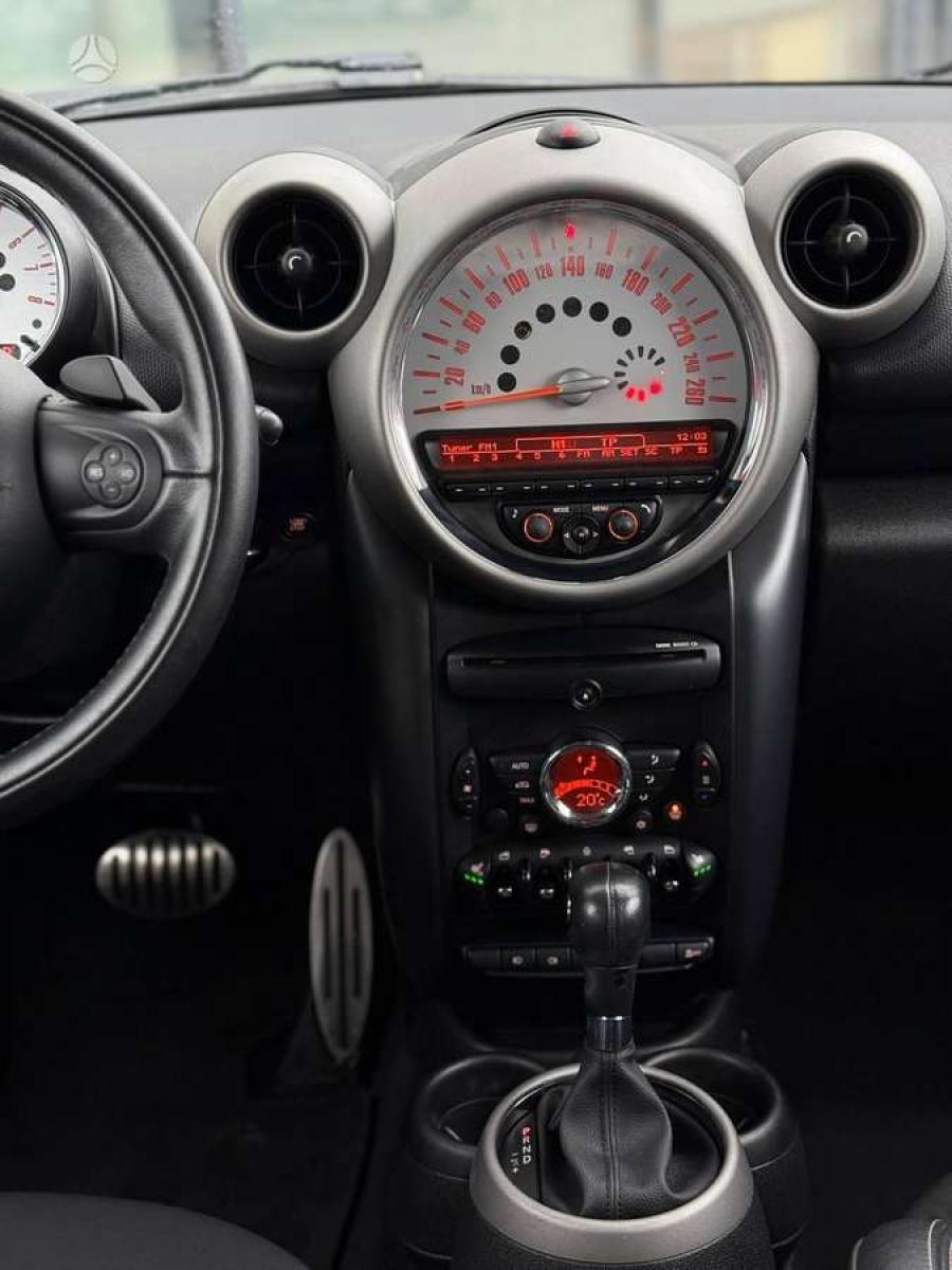 Brown MINI Countryman 2012 in Klaipeda, with an engine capacity of 1.60 L and mileage of 139 thousand km for 6550 €, photo 13 on AUTOMOTO.COM.LV