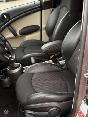 Brown MINI Countryman 2012 in Klaipeda, with an engine capacity of 1.60 L and mileage of 139 thousand km for 6550 €, photo 20 on AUTOMOTO.COM.LV