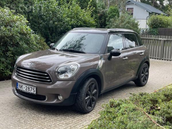 Brown MINI Countryman 2012 in Riga, with an engine capacity of 2.00 L and mileage of 199 thousand km for 7500 €, photo 1 on AUTOMOTO.COM.LV