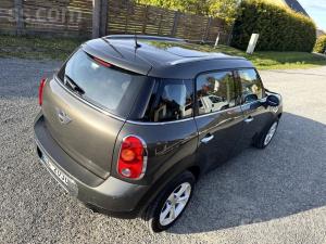 Brown MINI Countryman 2013 in Saldus, with an engine capacity of 1.60 L and mileage of 278 thousand km for 8200 €, photo 11 on AUTOMOTO.COM.LV