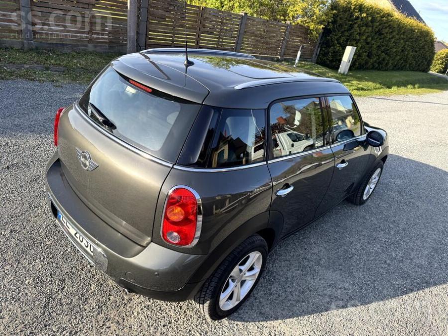 Brown MINI Countryman 2013 in Saldus, with an engine capacity of 1.60 L and mileage of 278 thousand km for 8200 €, photo 11 on AUTOMOTO.COM.LV