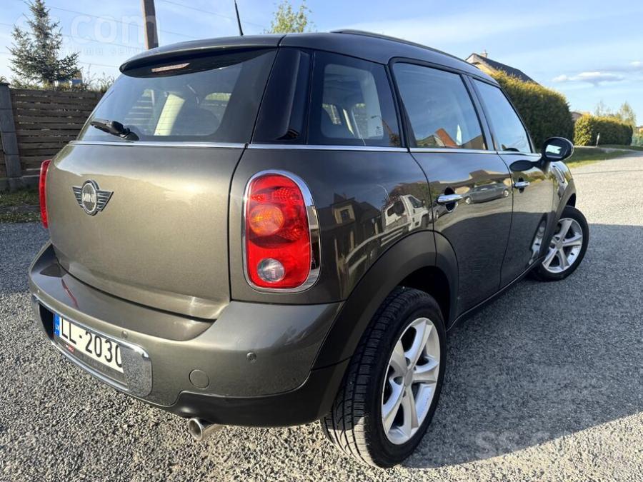 Brown MINI Countryman 2013 in Saldus, with an engine capacity of 1.60 L and mileage of 278 thousand km for 8200 €, photo 33 on AUTOMOTO.COM.LV