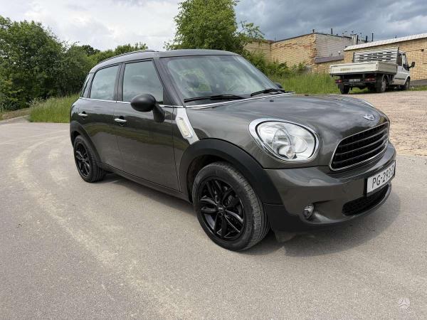 Brown MINI Countryman 2014 in Alytus, with an engine capacity of 1.60 L and mileage of 204 thousand km for 4200 €, photo 3 on AUTOMOTO.COM.LV