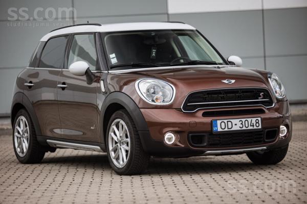 Brown MINI Countryman 2015 in Riga, with an engine capacity of 2.00 L and mileage of 0 thousand km for 6950 €, photo 3 on AUTOMOTO.COM.LV