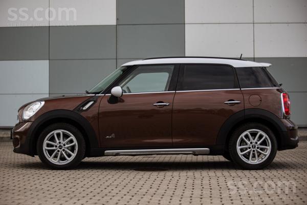 Brown MINI Countryman 2015 in Riga, with an engine capacity of 2.00 L and mileage of 0 thousand km for 6950 €, photo 8 on AUTOMOTO.COM.LV
