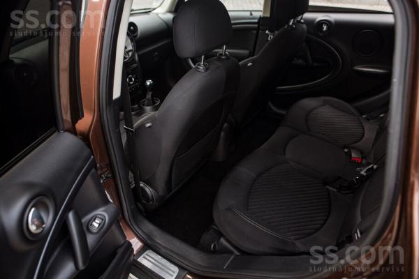 Brown MINI Countryman 2015 in Riga, with an engine capacity of 2.00 L and mileage of 0 thousand km for 6950 €, photo 9 on AUTOMOTO.COM.LV