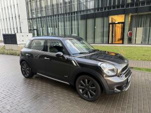 Brown MINI Countryman 2015 in Vilnius, with an engine capacity of 2.00 L and mileage of 182 thousand km for 7100 €, photo  on AUTOMOTO.COM.LV