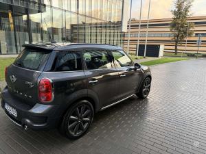 Brown MINI Countryman 2015 in Vilnius, with an engine capacity of 2.00 L and mileage of 182 thousand km for 7100 €, photo 3 on AUTOMOTO.COM.LV