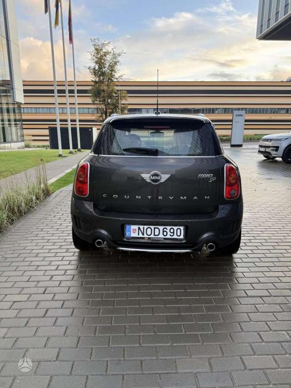Brūns MINI Countryman 2015 Viļņa, ar dzinēja tilpumu 2.00 L un nobraukumu 182 tūkst. km par 7100 €, foto 3 vietnē AUTOMOTO.COM.LV