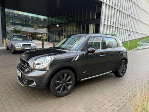 Brown MINI Countryman 2015 in Vilnius, with an engine capacity of 2.00 L and mileage of 182 thousand km for 7100 €, photo 7 on AUTOMOTO.COM.LV