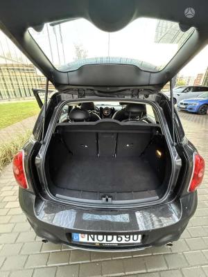 Brown MINI Countryman 2015 in Vilnius, with an engine capacity of 2.00 L and mileage of 182 thousand km for 7100 €, photo 12 on AUTOMOTO.COM.LV