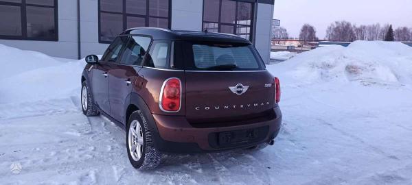 Brown MINI Countryman 2014 in Panevezys, with an engine capacity of 1.60 L and mileage of 80 thousand km for 5750 €, photo 9 on AUTOMOTO.COM.LV