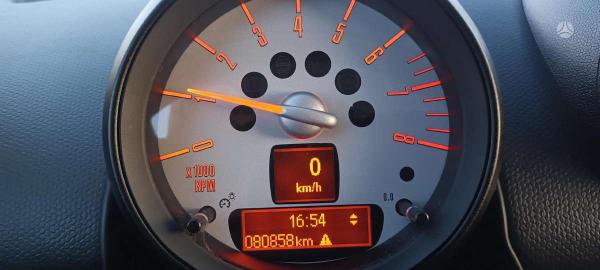 Brown MINI Countryman 2014 in Panevezys, with an engine capacity of 1.60 L and mileage of 80 thousand km for 5750 €, photo 11 on AUTOMOTO.COM.LV