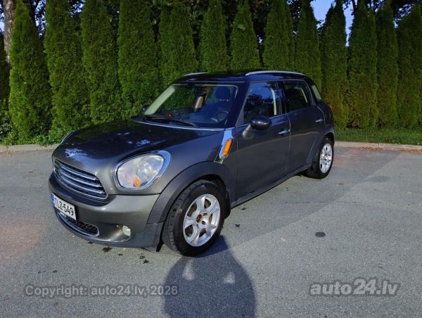 MINI Countryman 2011 in Tallinn on AUTOMOTO.COM.LV Brown MINI Countryman 2011 in Tallinn, with an engine capacity of 1.60 L and mileage of 251 thousand km for 4490 €, photo 8 on AUTOMOTO.COM.LV
