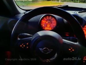 Brown MINI Countryman 2011 in Tallinn, with an engine capacity of 1.60 L and mileage of 251 thousand km for 4490 €, photo 15 on AUTOMOTO.COM.LV
