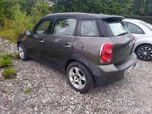 Brown MINI Countryman 2011 in Tallinn, with an engine capacity of 1.60 L and mileage of 251 thousand km for 4490 €, photo 21 on AUTOMOTO.COM.LV