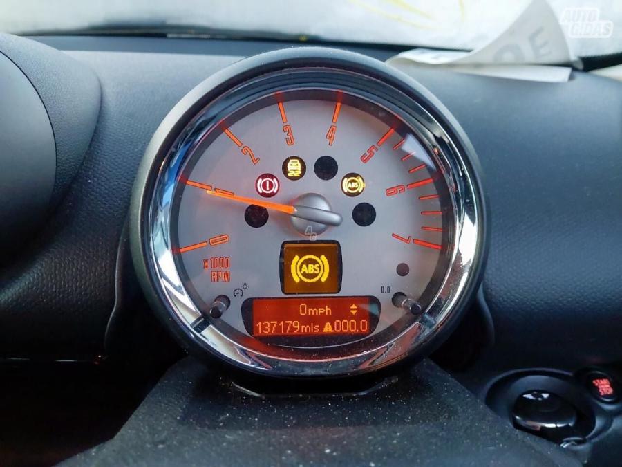 MINI Countryman 2011 Alīta, ar dzinēja tilpumu 1.60 L un nobraukumu 110 tūkst. km par 2000 €, foto 5 vietnē AUTOMOTO.COM.LV