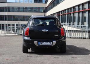 MINI Countryman 2011 Rīga, ar dzinēja tilpumu 2.00 L un nobraukumu 202 tūkst. km par 4980 €, foto 6 vietnē AUTOMOTO.COM.LV