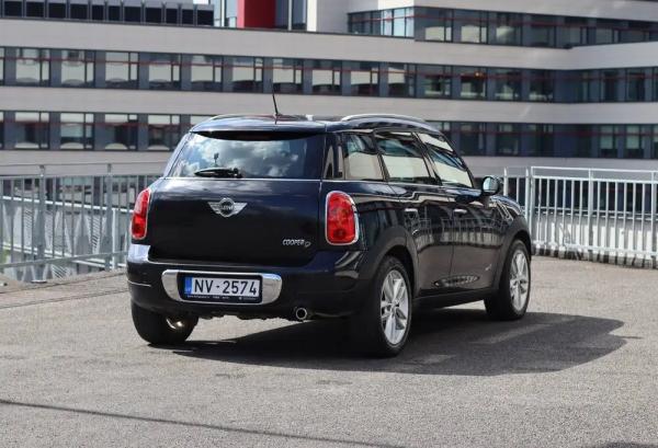 MINI Countryman 2011 in Riga, with an engine capacity of 2.00 L and mileage of 202 thousand km for 4980 €, photo 6 on AUTOMOTO.COM.LV