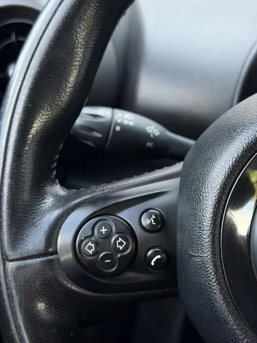 MINI Countryman 2011 Rīga, ar dzinēja tilpumu 2.00 L un nobraukumu 202 tūkst. km par 4980 €, foto 15 vietnē AUTOMOTO.COM.LV