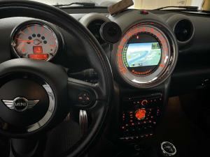 MINI Countryman 2012 in Kaunas, with an engine capacity of 1.60 L and mileage of 145 thousand km for 7300 €, photo 5 on AUTOMOTO.COM.LV