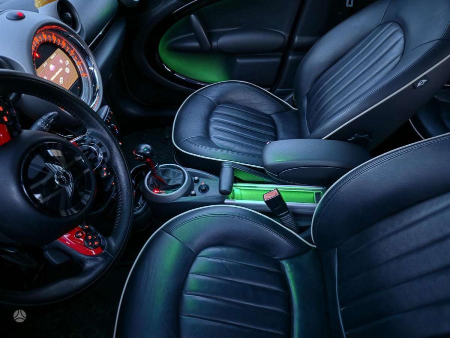 MINI Countryman 2012 Viļņa, ar dzinēja tilpumu 2.00 L un nobraukumu 200 tūkst. km par 8650 €, foto 32 vietnē AUTOMOTO.COM.LV