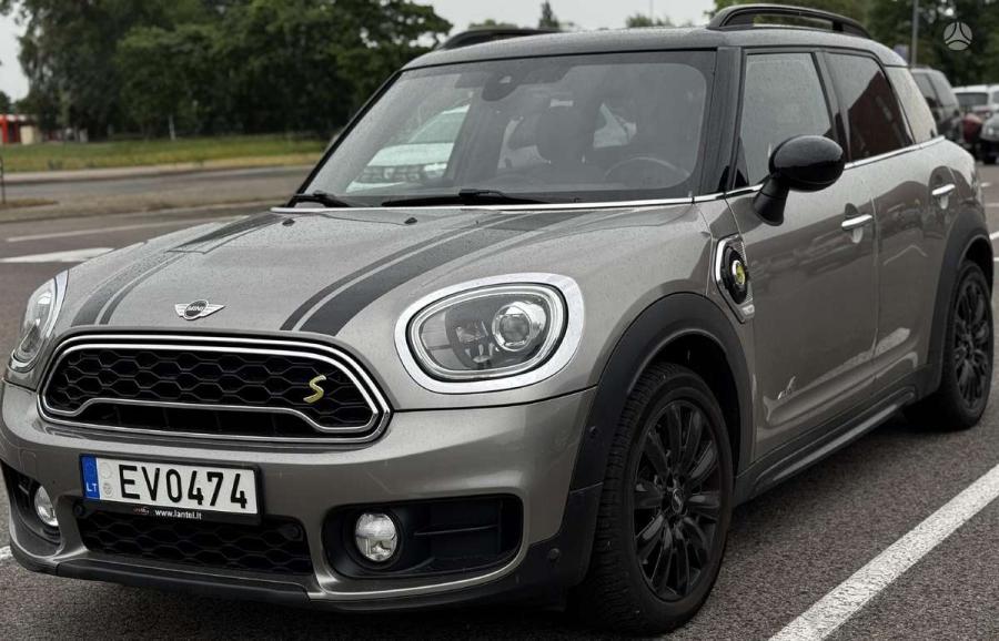 MINI Countryman 2017 in Vilnius, with an engine capacity of 1.50 L and mileage of 94 thousand km for 17700 €, photo 1 on AUTOMOTO.COM.LV