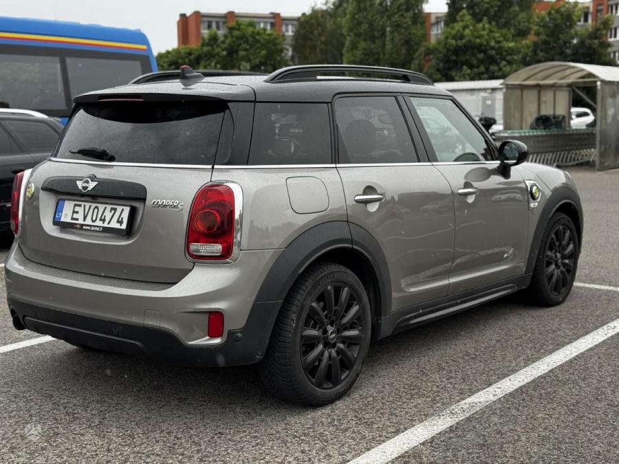 MINI Countryman 2017 in Vilnius, with an engine capacity of 1.50 L and mileage of 94 thousand km for 17700 €, photo 4 on AUTOMOTO.COM.LV