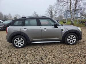 MINI Countryman 2020 in Jelgava, with an engine capacity of 1.50 L and mileage of 220 thousand km for 14700 €, photo 4 on AUTOMOTO.COM.LV