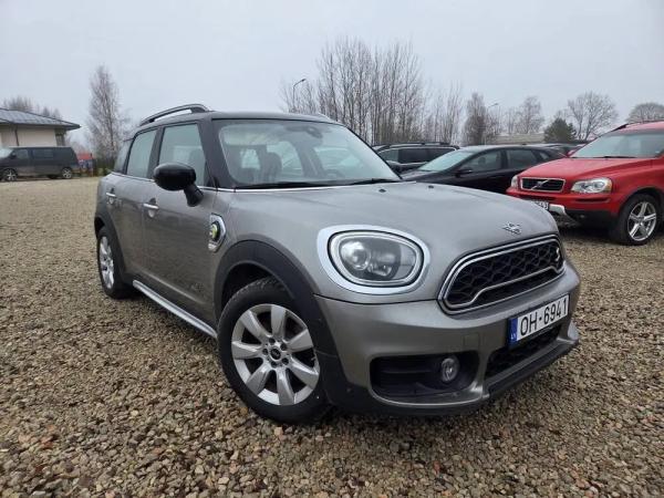 MINI Countryman 2020 in Jelgava, with an engine capacity of 1.50 L and mileage of 220 thousand km for 14700 €, photo 4 on AUTOMOTO.COM.LV