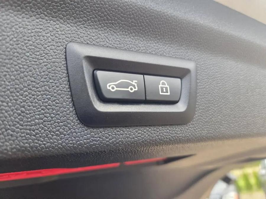 MINI Countryman 2020 in Jelgava, with an engine capacity of 1.50 L and mileage of 220 thousand km for 14700 €, photo 17 on AUTOMOTO.COM.LV