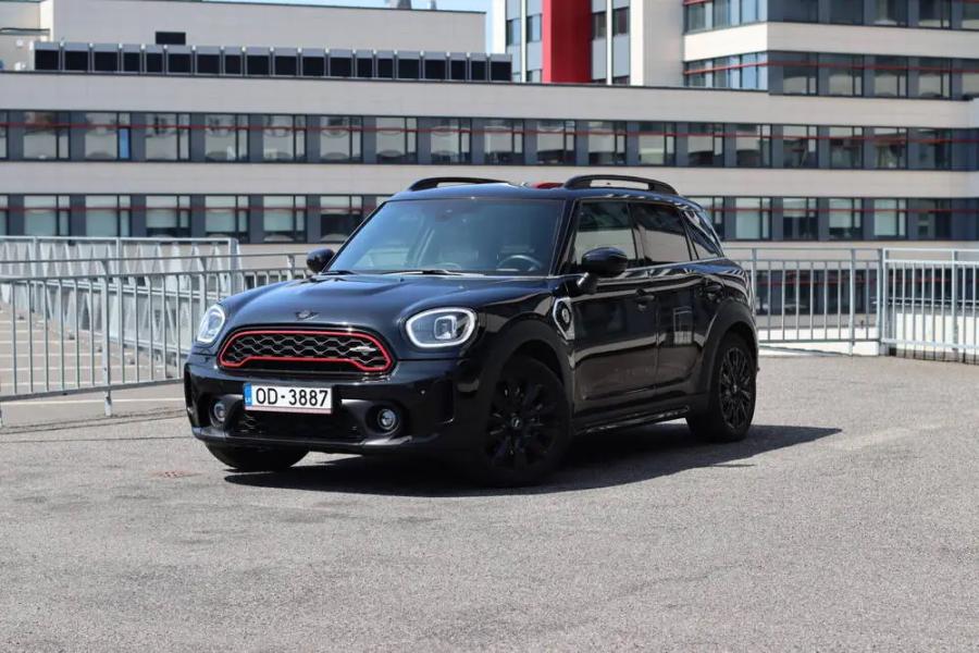 MINI Countryman 2020 in Riga, with an engine capacity of 1.50 L and mileage of 50 thousand km for 18580 €, photo 4 on AUTOMOTO.COM.LV