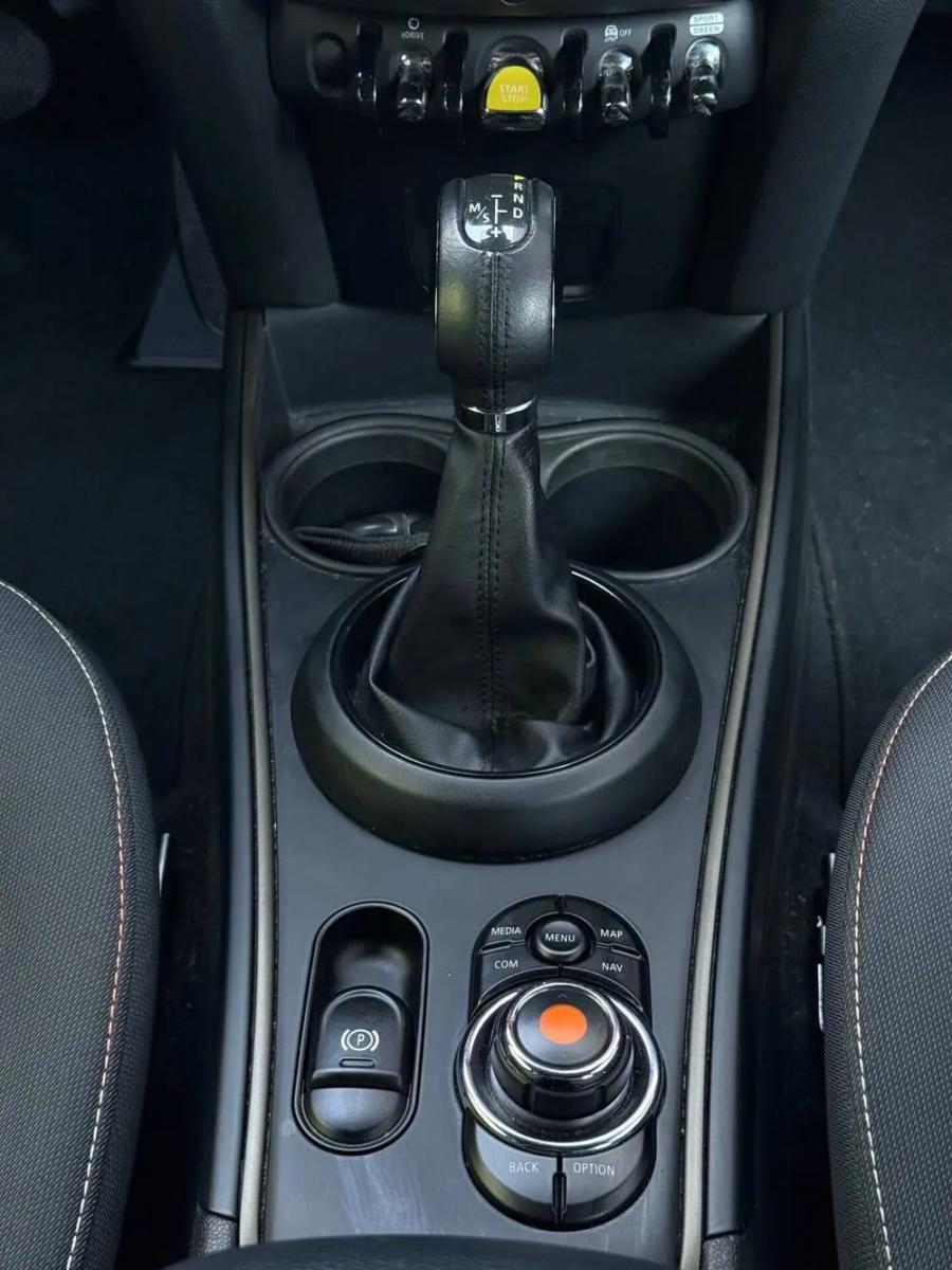 MINI Countryman 2020 in Riga, with an engine capacity of 1.50 L and mileage of 50 thousand km for 18580 €, photo 17 on AUTOMOTO.COM.LV
