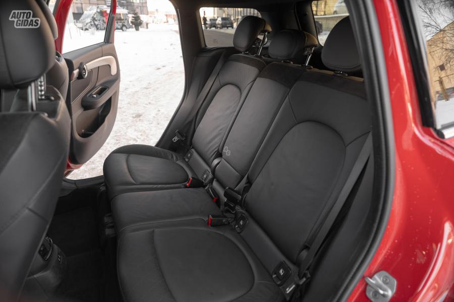 MINI Countryman 2021 in Vilnius, with an engine capacity of 2.00 L and mileage of 58 thousand km for 24900 €, photo 7 on AUTOMOTO.COM.LV