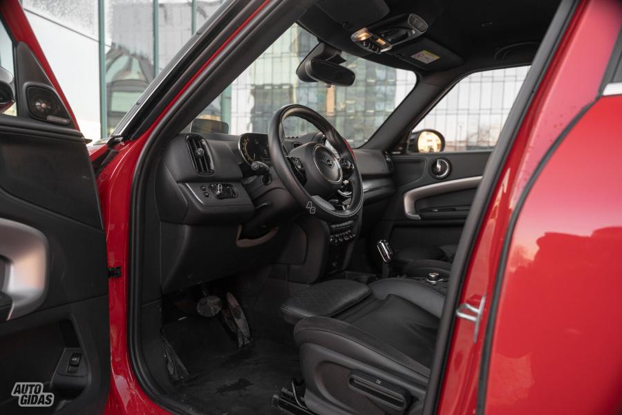 MINI Countryman 2021 in Vilnius, with an engine capacity of 2.00 L and mileage of 58 thousand km for 24900 €, photo 19 on AUTOMOTO.COM.LV