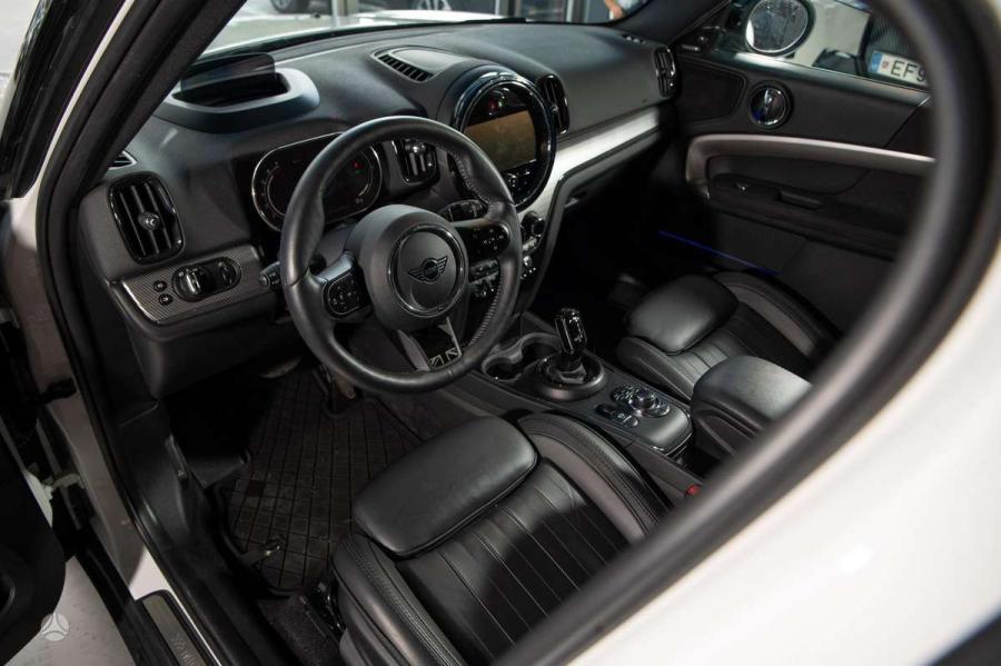 MINI Countryman 2024 in Kaunas, with an engine capacity of 2.00 L and mileage of 27 thousand km for 31771 €, photo 11 on AUTOMOTO.COM.LV