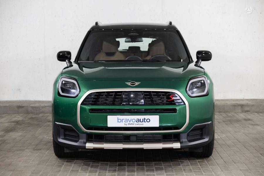 MINI Countryman 2026 in Vilnius, with an engine capacity of 2.00 L and mileage of 10 thousand km for 42991 €, photo 3 on AUTOMOTO.COM.LV