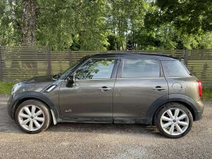 Green MINI Countryman 2012 in Vilnius, with an engine capacity of 1.60 L and mileage of 216 thousand km for 3000 €, photo  on AUTOMOTO.COM.LV