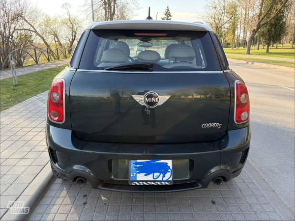 Green MINI Countryman 2014 in Panevezys, with an engine capacity of 1.60 L and mileage of 103 thousand km for 6000 €, photo 7 on AUTOMOTO.COM.LV