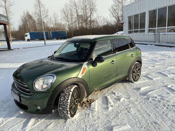 Zaļš MINI Countryman 2016 Šauļi, ar dzinēja tilpumu 2.00 L un nobraukumu 73 tūkst. km par 8990 €, foto 1 vietnē AUTOMOTO.COM.LV