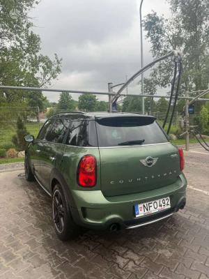 Zaļš MINI Countryman 2016 Viļņa, ar dzinēja tilpumu 1.60 L un nobraukumu 178 tūkst. km par 9200 €, foto 5 vietnē AUTOMOTO.COM.LV