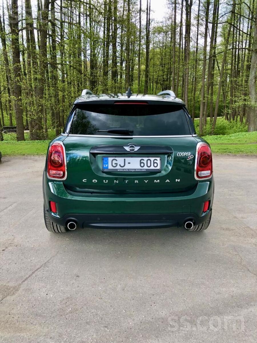 Green MINI Countryman 2018 in Riga, with an engine capacity of 2.00 L and mileage of 160 thousand km for 15800 €, photo 4 on AUTOMOTO.COM.LV