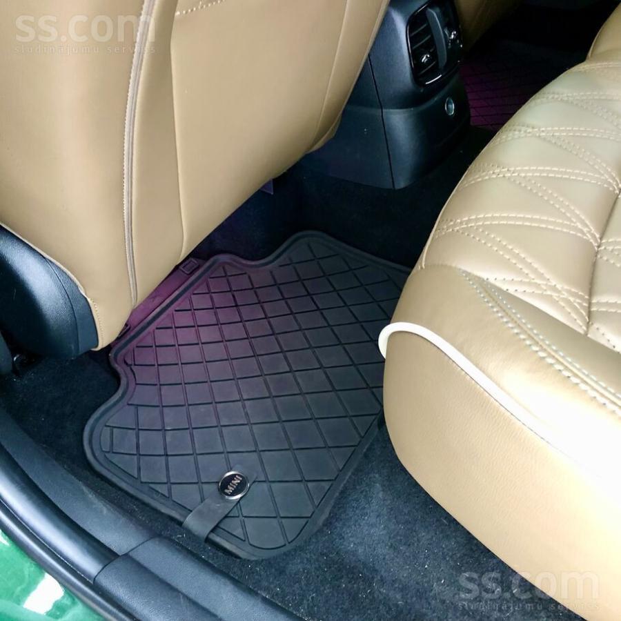 Green MINI Countryman 2018 in Riga, with an engine capacity of 2.00 L and mileage of 160 thousand km for 15800 €, photo 23 on AUTOMOTO.COM.LV