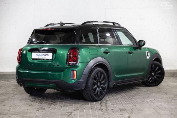 MINI Countryman 2021 in Vilnius on AUTOMOTO.COM.LV Green MINI Countryman 2021 in Vilnius, with an engine capacity of 1.50 L and mileage of 108 thousand km for 24991 €, photo 8 on AUTOMOTO.COM.LV
