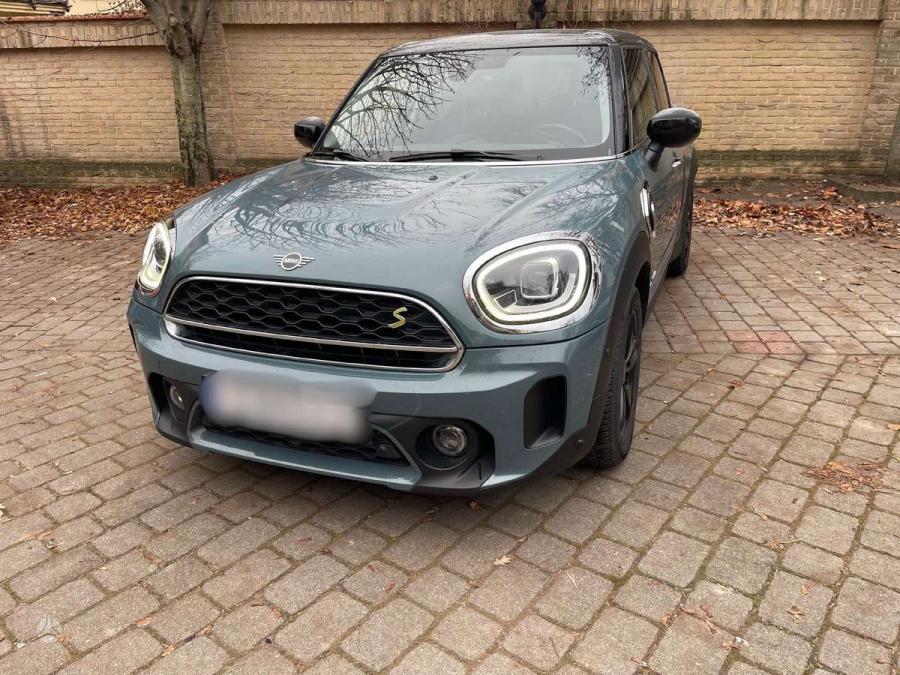Zaļš MINI Countryman 2022 Viļņa, ar dzinēja tilpumu 1.45 L un nobraukumu 74 tūkst. km par 32500 €, foto 1 vietnē AUTOMOTO.COM.LV